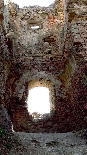 Hričov Castle - tikzilina.eu